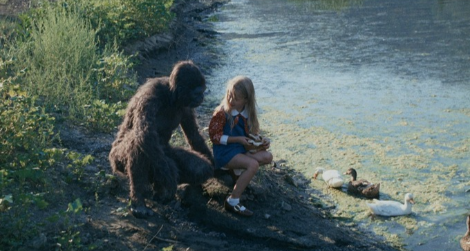 Schlock (1973): John Landis’ Directorial Debut | Movie Review – The Twizard